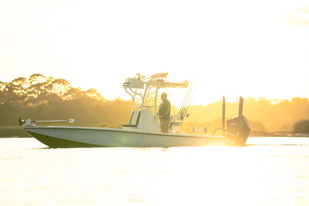 24 Foot Center Console Bay Boat | Yellowfin