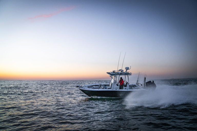 Yellowfin 26 Hybrid Bay Boat | Offshore Center Console