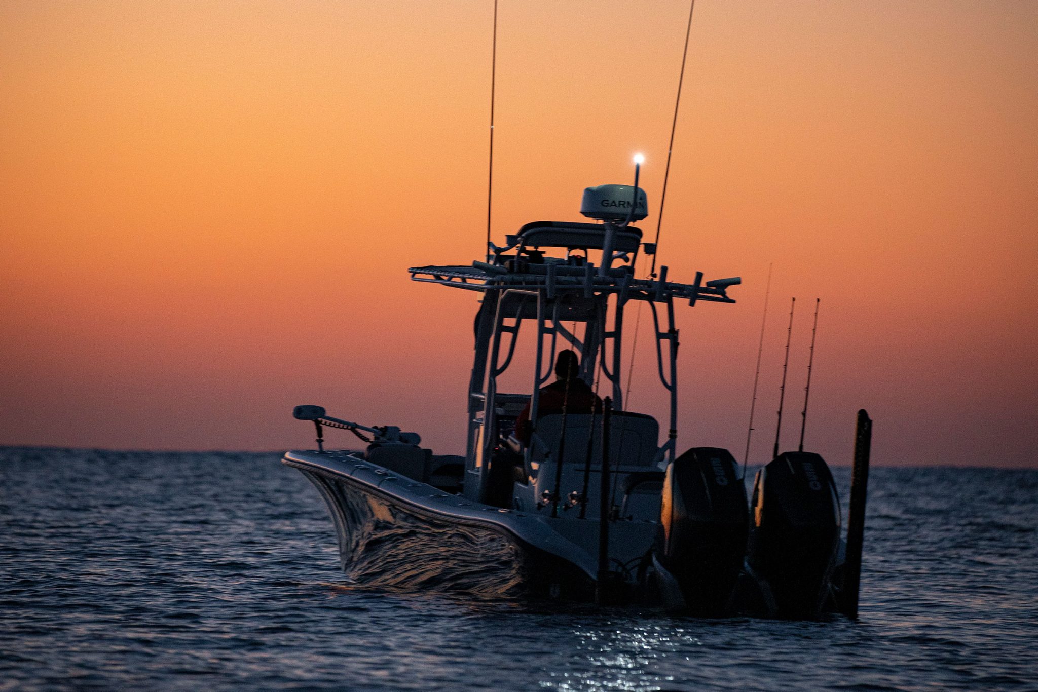 Yellowfin 26 Hybrid Bay Boat | Offshore Center Console