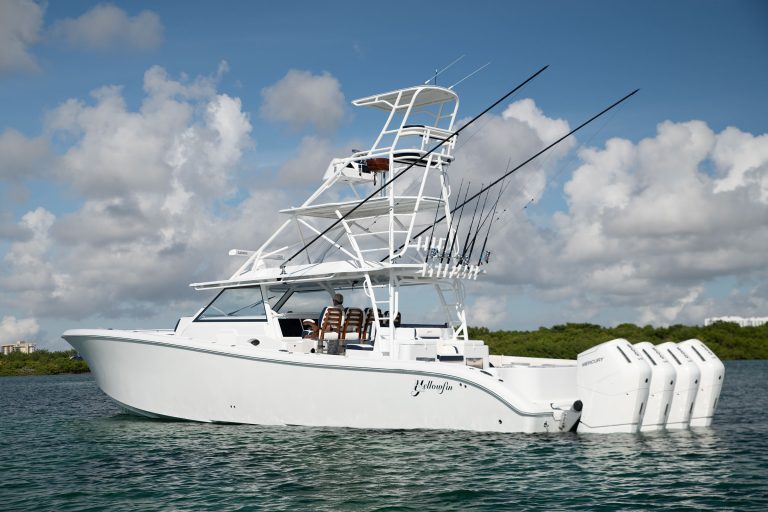 Yellowfin 54 Offshore Boat | Large Luxury Center Console