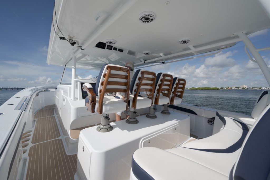 Yellowfin 54 Offshore Boat | Large Luxury Center Console
