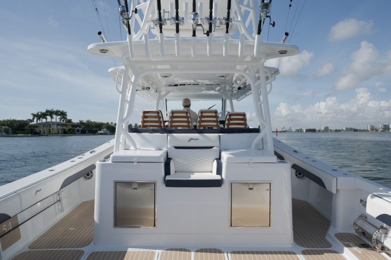 Yellowfin 54 Offshore Boat | Large Luxury Center Console